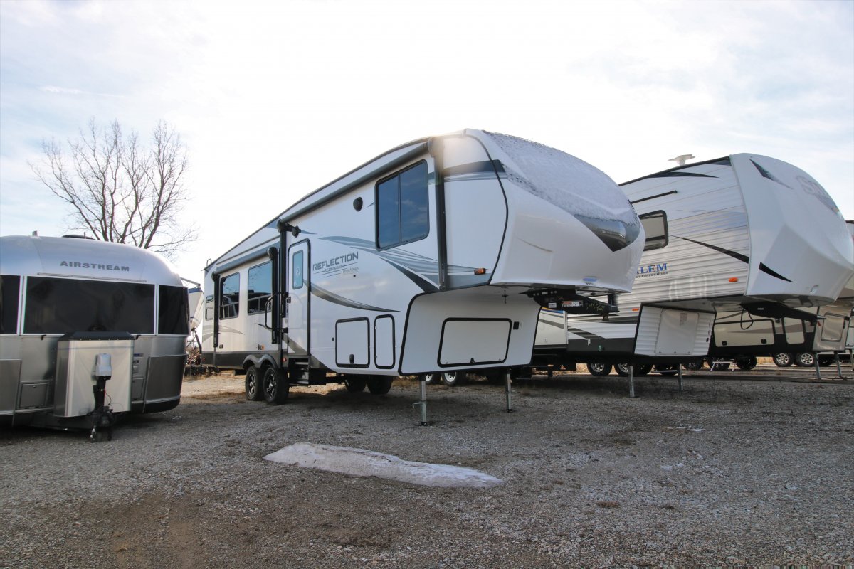 New Fifth Wheels - Airstreams | Campers London | Travel Trailers for sale