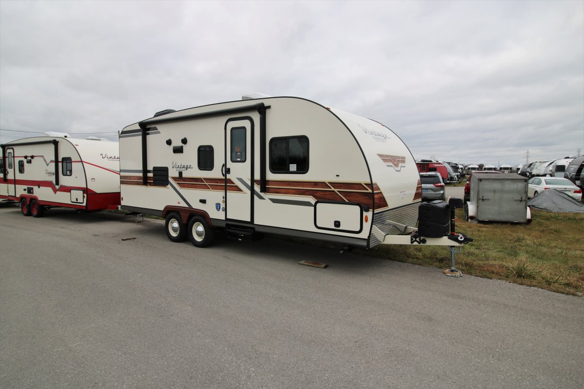 New Travel Trailers - Airstreams | Campers London | Travel Trailers for ...