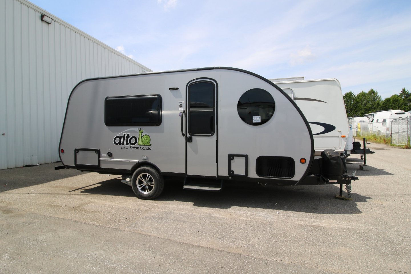 Used Travel Trailers - Airstreams | Campers London | Travel Trailers ...