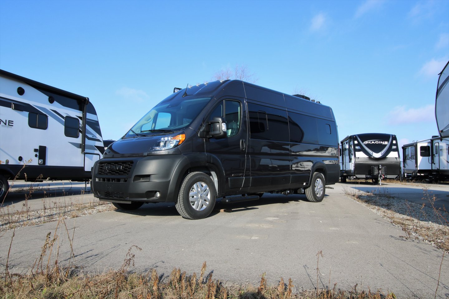 New Motorhomes - Airstreams | Campers London | Travel Trailers for sale