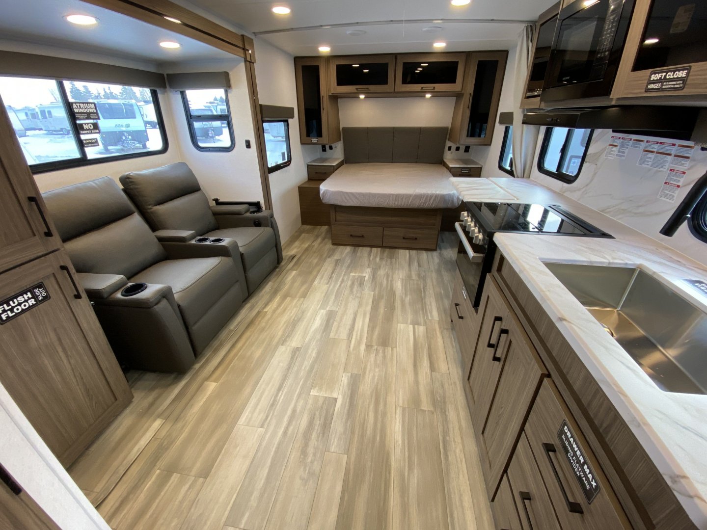 2025 ALLIANCE RV DELTA ULTRA LITE ML206 - Airstreams | Campers London | Travel Trailers for sale