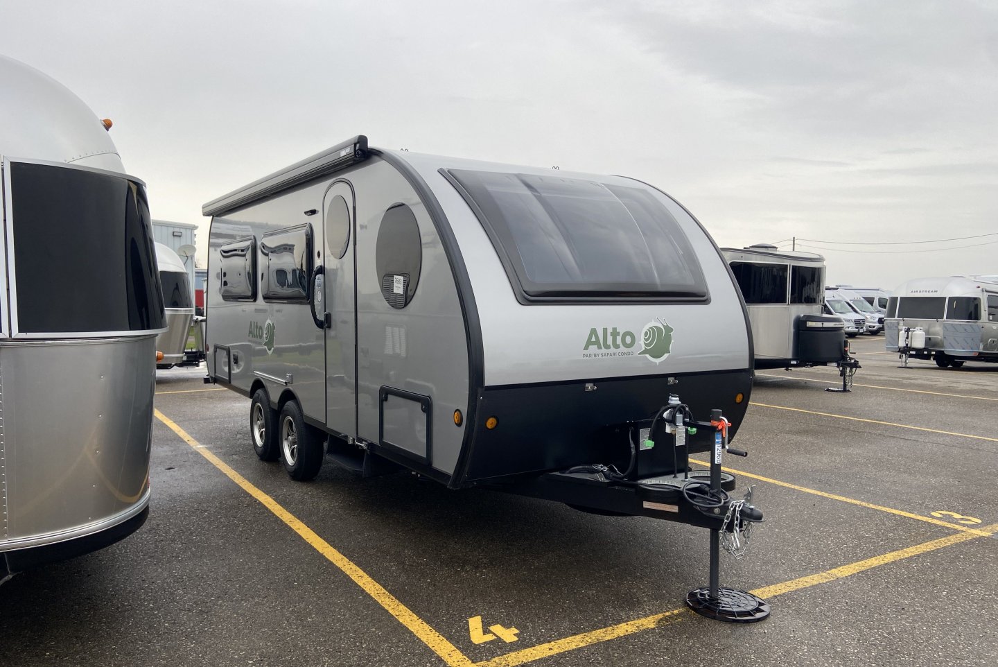 2026 SAFARI CONDO ALTO F2414 - For Viewing Only - Airstreams | Campers ...