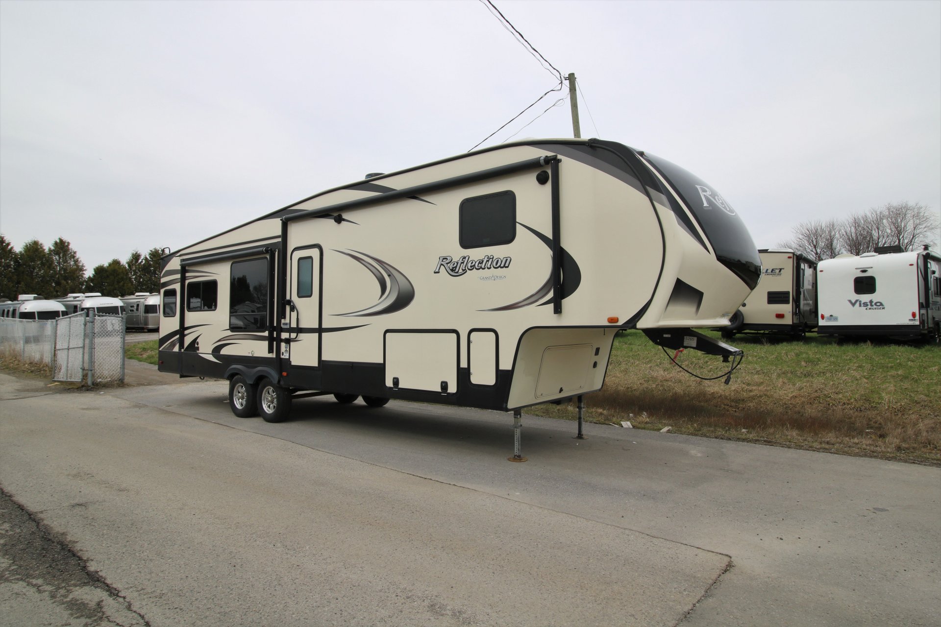 Used Inventory - Airstreams | Campers London | Travel Trailers for sale
