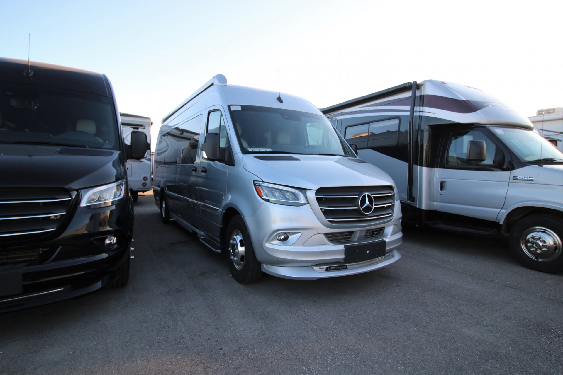 New Motorhomes - Airstreams | Campers London | Travel Trailers for sale