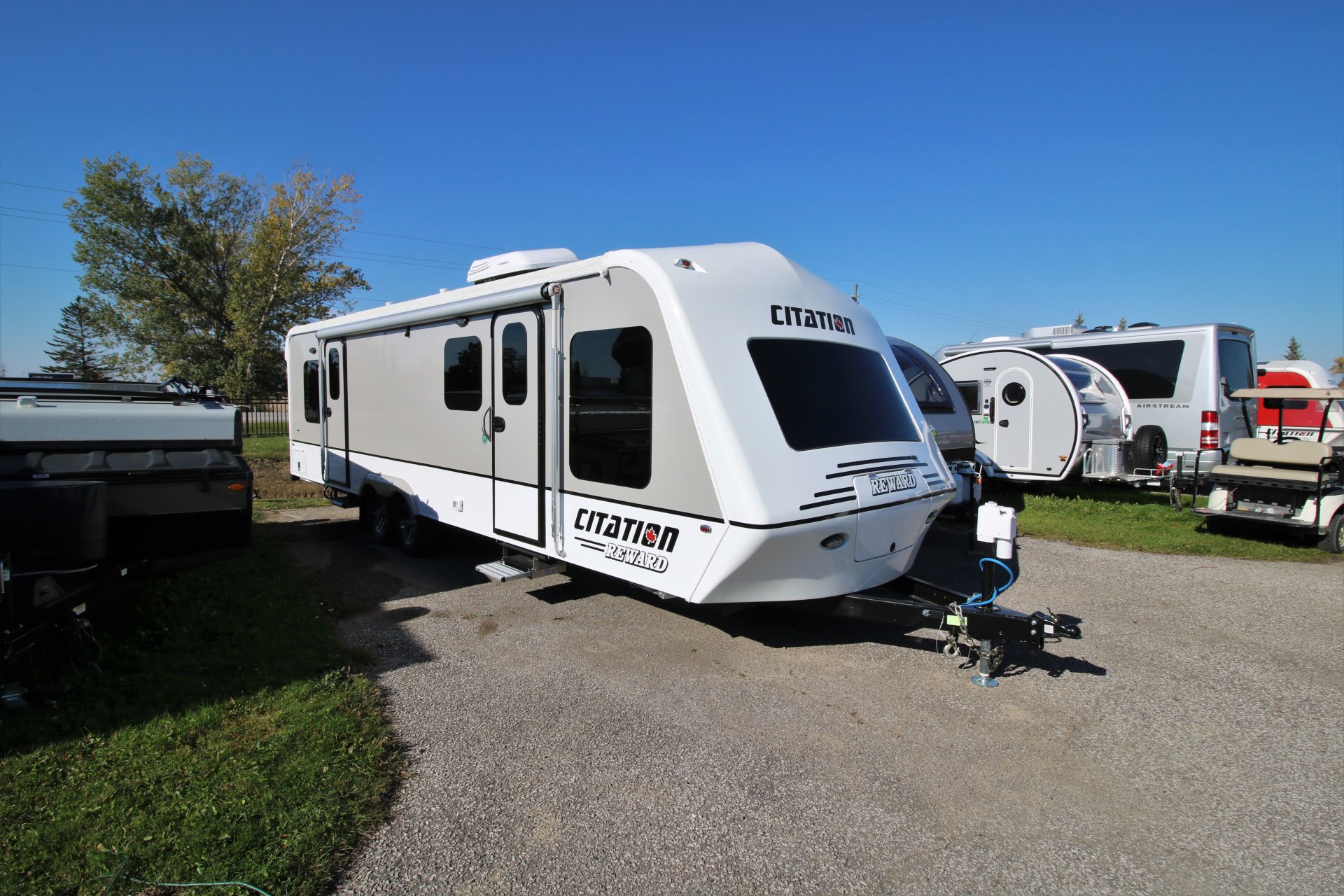 New Travel Trailers - Airstreams | Campers London | Travel Trailers for ...
