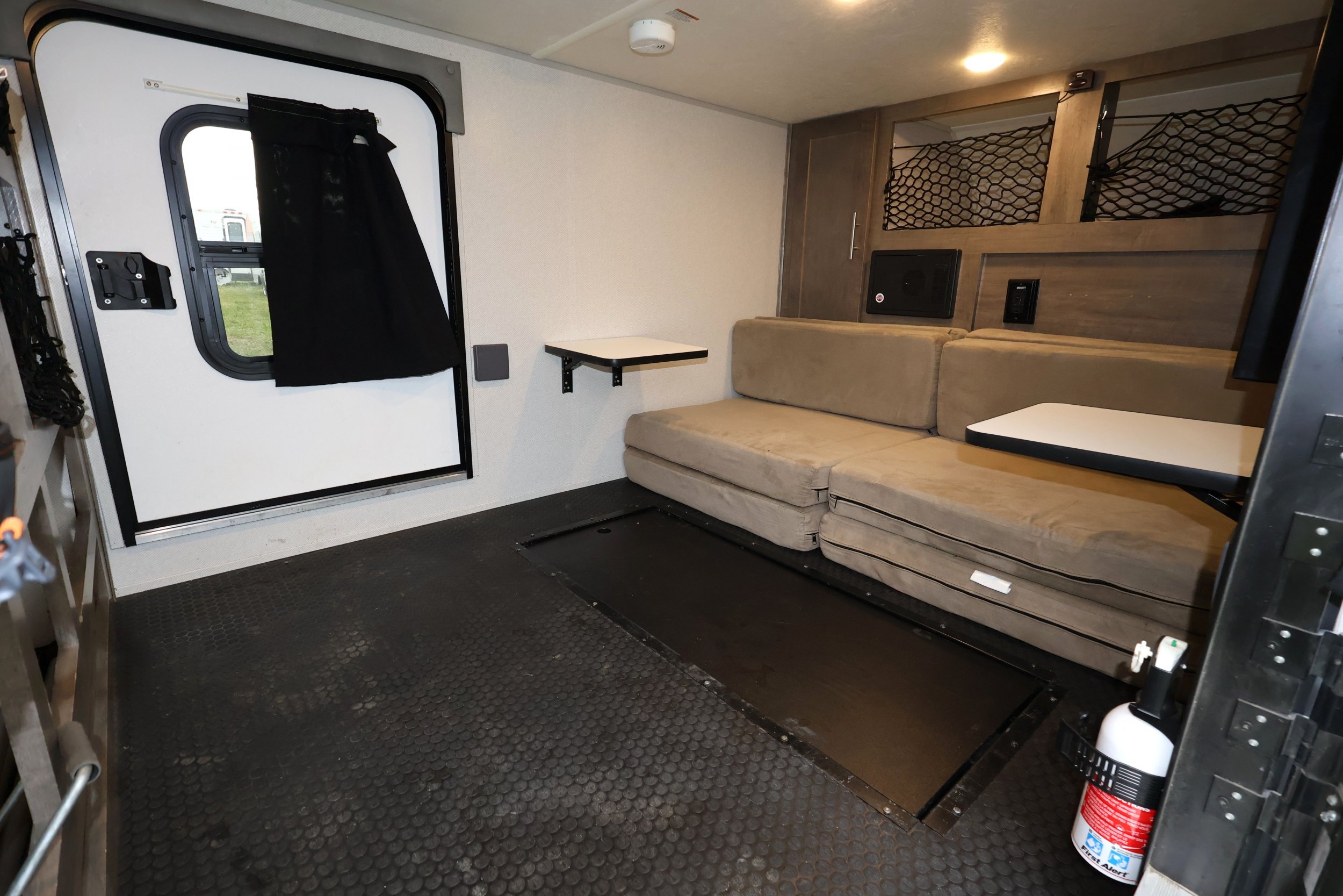 2019 FOREST RIVER NOBO 10.5 - Airstreams | Campers London | Travel ...